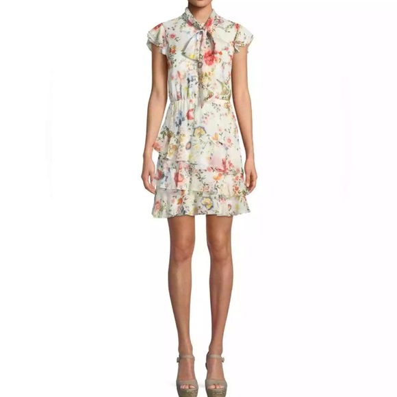 Alice + Olivia | Dresses | Alice Olivia Leslie Silk Floral Print Dress ...